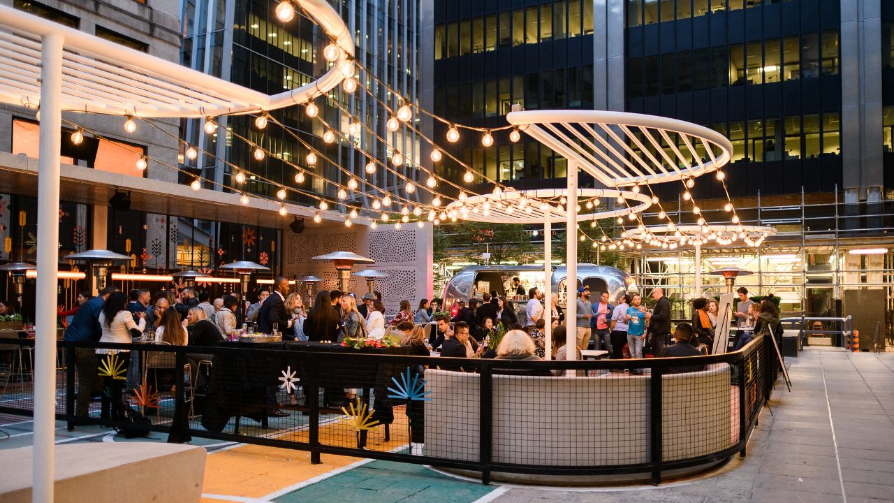 The Food Hall - Modernizing the Food Court Concept - Mr. Local History ...