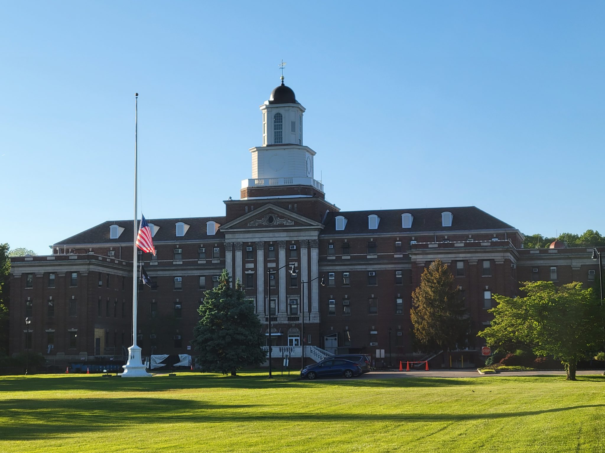 'Buy A Veteran a Burger' Fundraiser For Our Lyons VA Veterans - Mr ...
